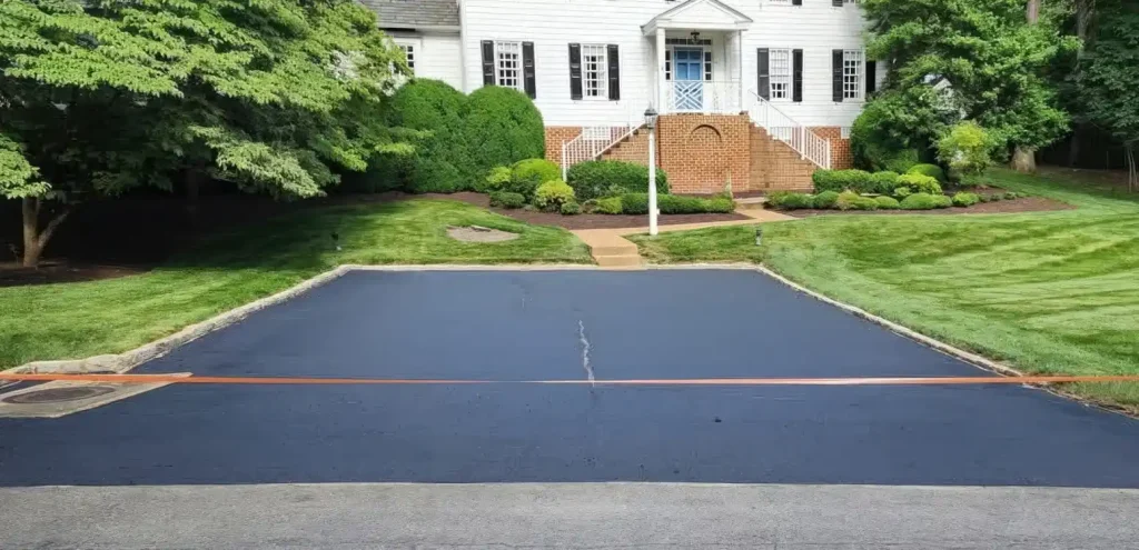 Driveway Paving Companies | Richmond, VA | Asphalt Driveways | Near Me